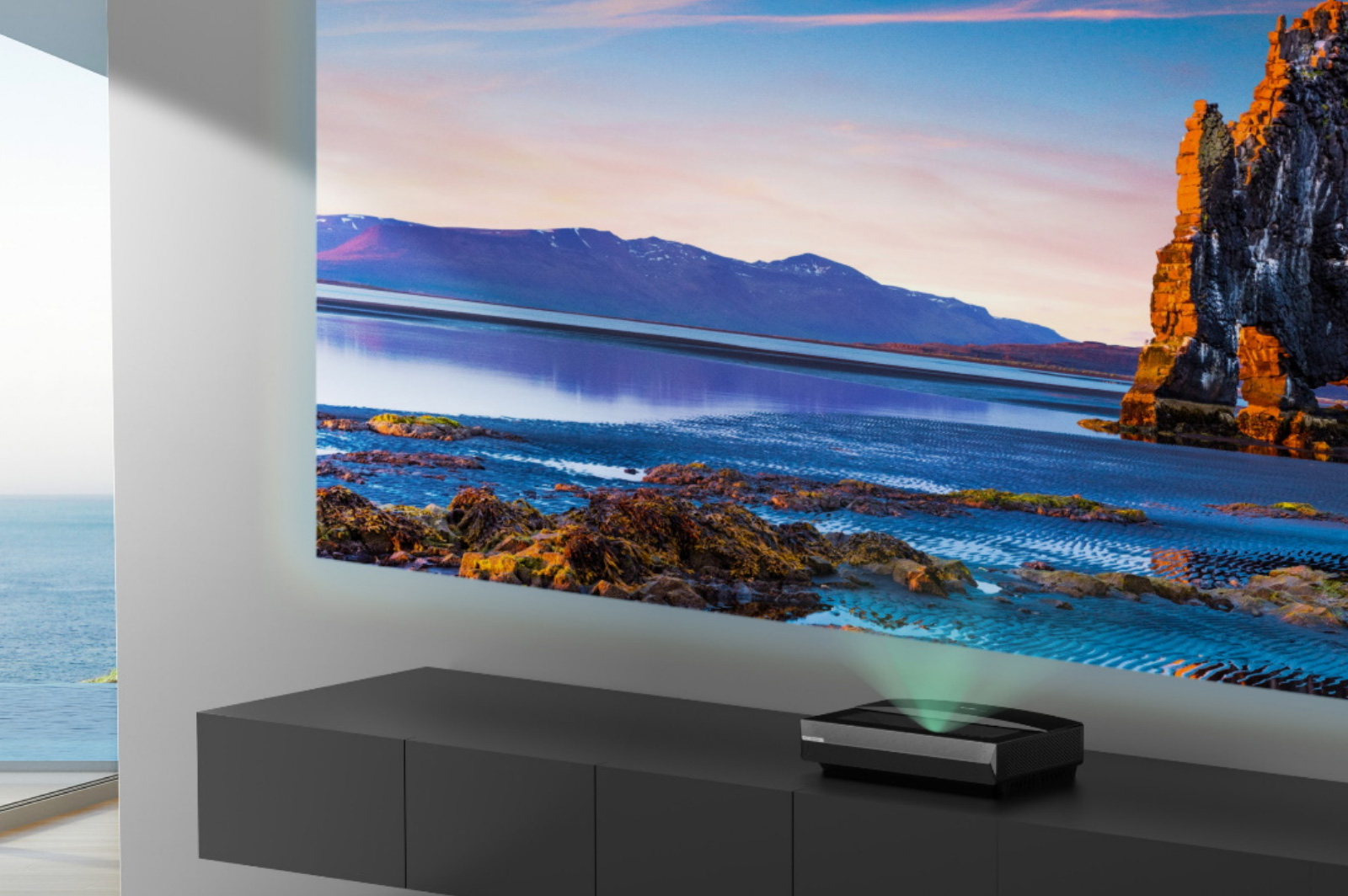 Bomaker Introduces World s Widest Color Gamut Short Throw Projector Bomaker Introduces World s Widest Color Gamut Short Throw Projector