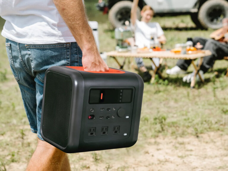 Ping GPS Tracker | WERD