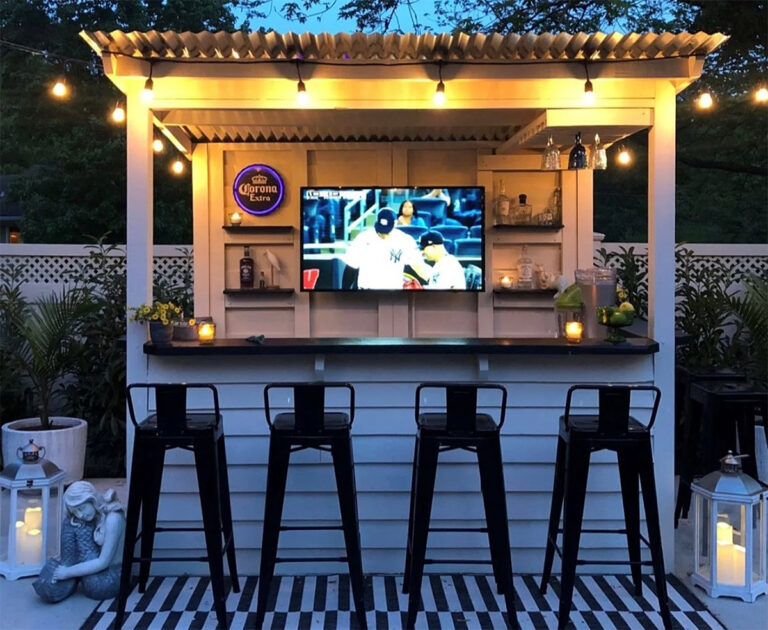 Your Own Backyard Bar by Taverns-To-Go | WERD
