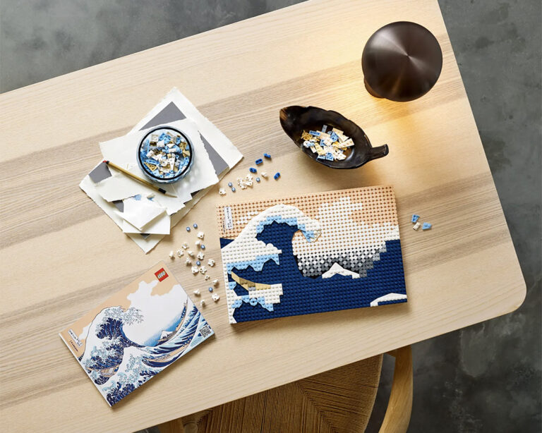 Recreate Hokusai’s The Great Wave in LEGO Form | WERD
