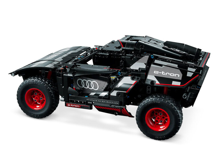 Audi’s RS Q e-tron Rally Car Gets the LEGO Technic Treatment | WERD