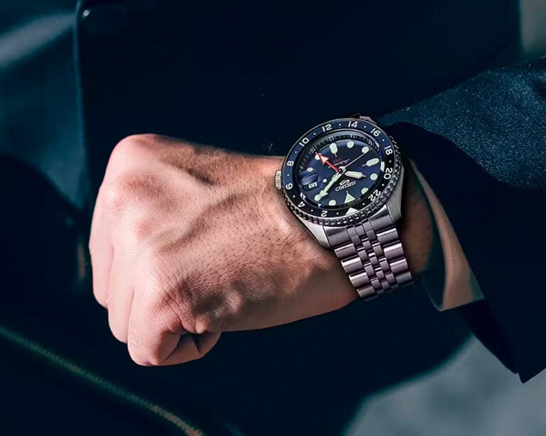 25 Essential Items Every Guy Should Own | WERD