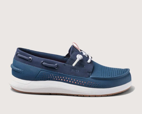 7 Best Men’s Boat Shoes Deliver Grip & Comfort | WERD